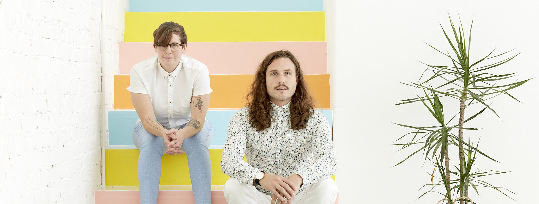 Gewinnspiel: Erlebt SISTERS mit "Queer Life" live - Pop Ate My Heart